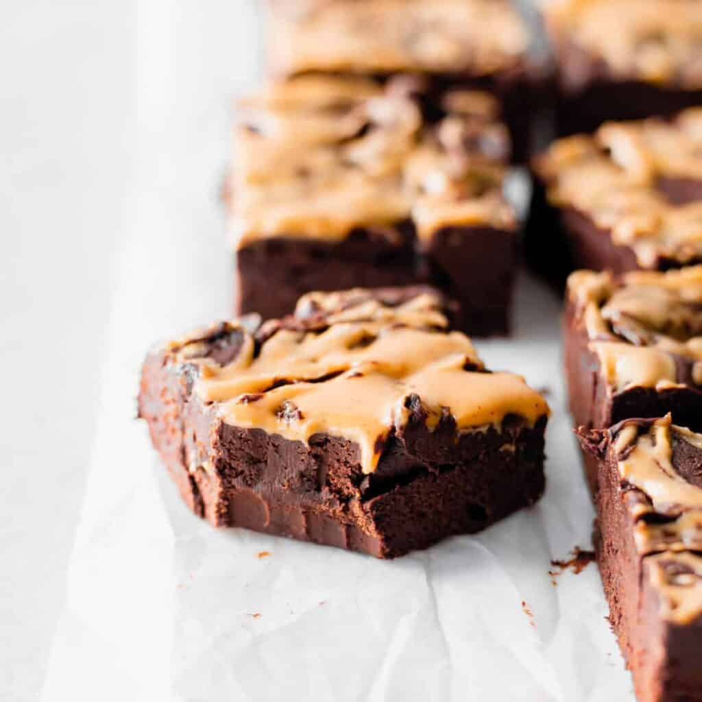 Chocolate Cream Cheese Fudge (w/ peanut butter swirl!) - Cheese Knees