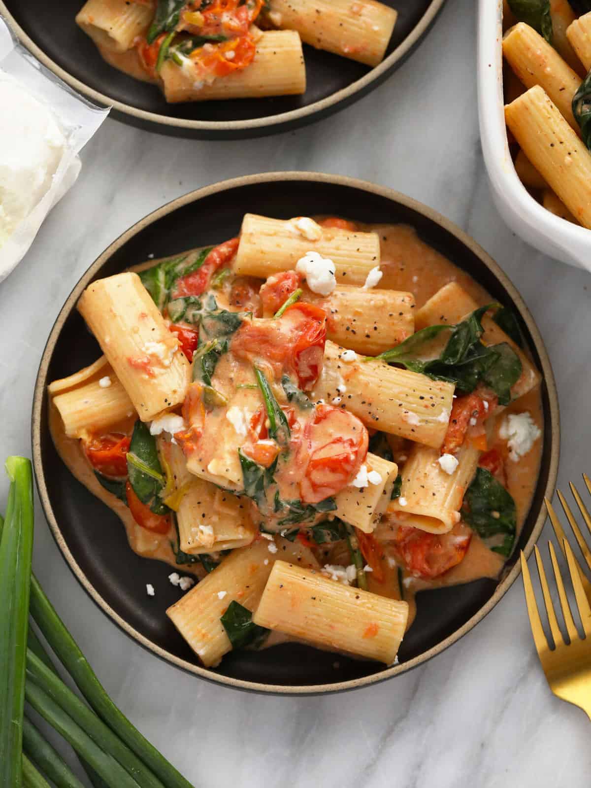 Easy Goat Cheese Pasta - Cheese Knees 🧀