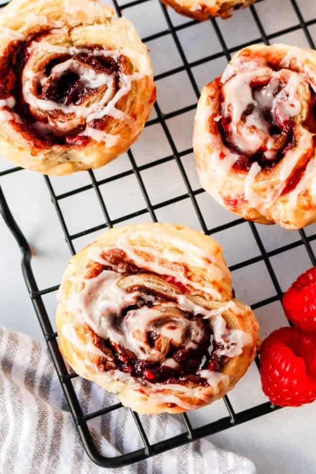 Chocolate Raspberry Cinnamon Rolls - The Cheese Knees