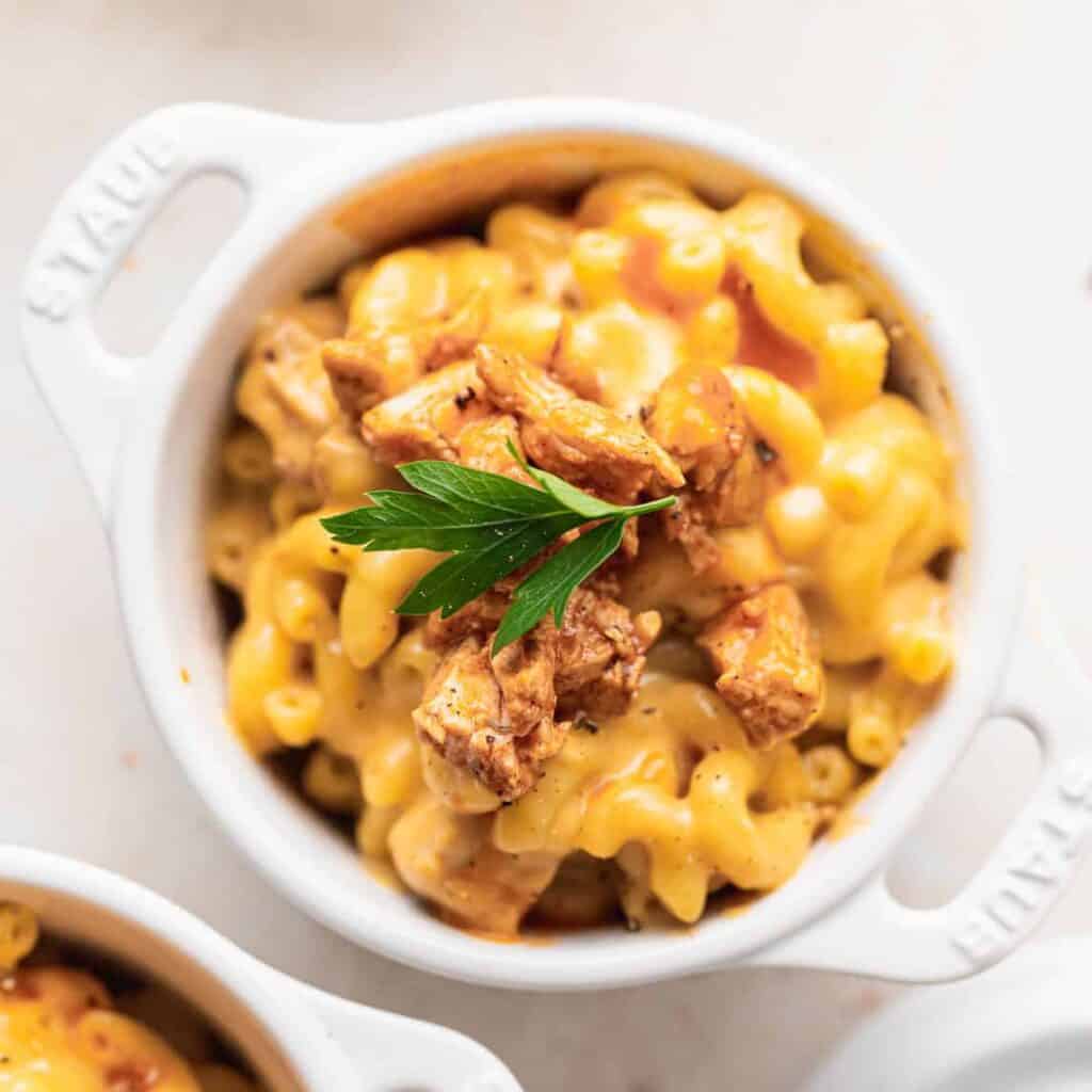 Buffalo Chicken Mac and Cheese - The Cheese Knees