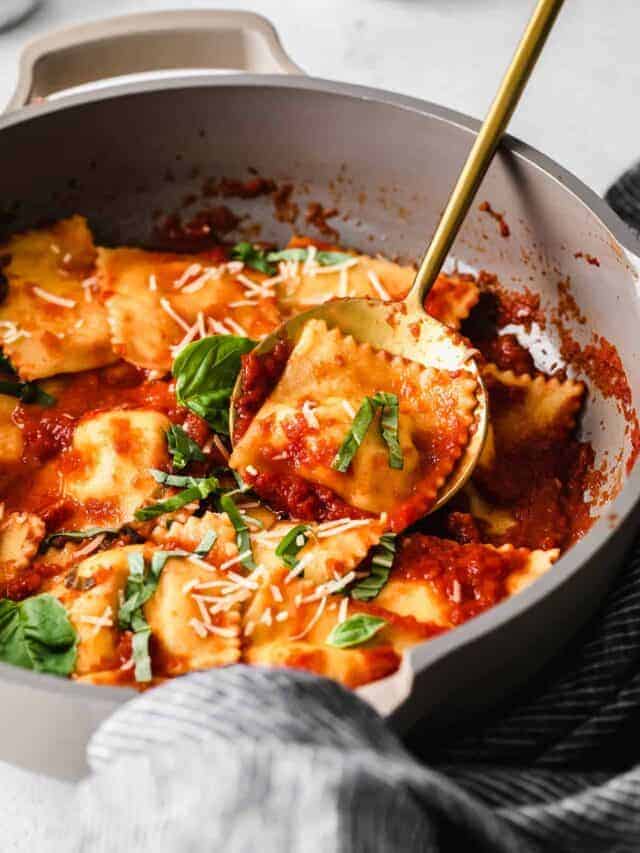 Homemade Cheese Ravioli - Cheese Knees 🧀