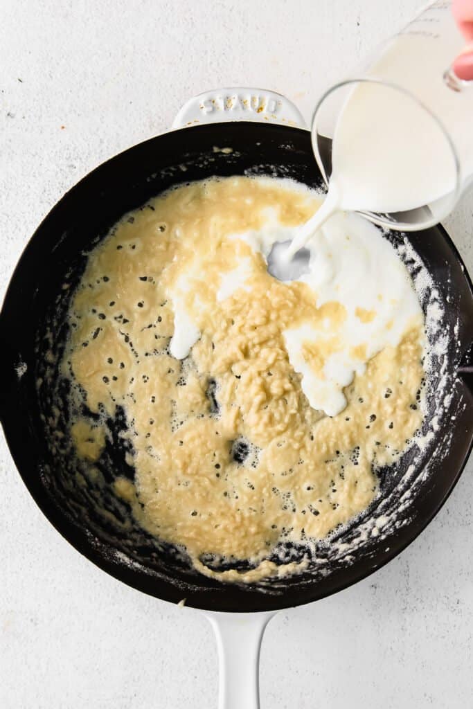 Bechamel Sauce (classic white sauce) - The Cheese Knees