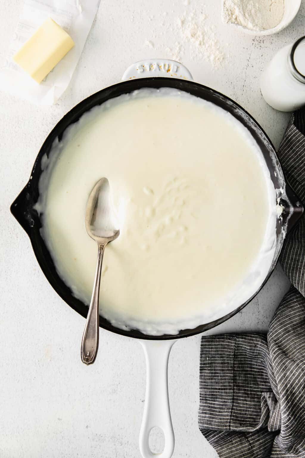 Bechamel Sauce (classic white sauce) - The Cheese Knees