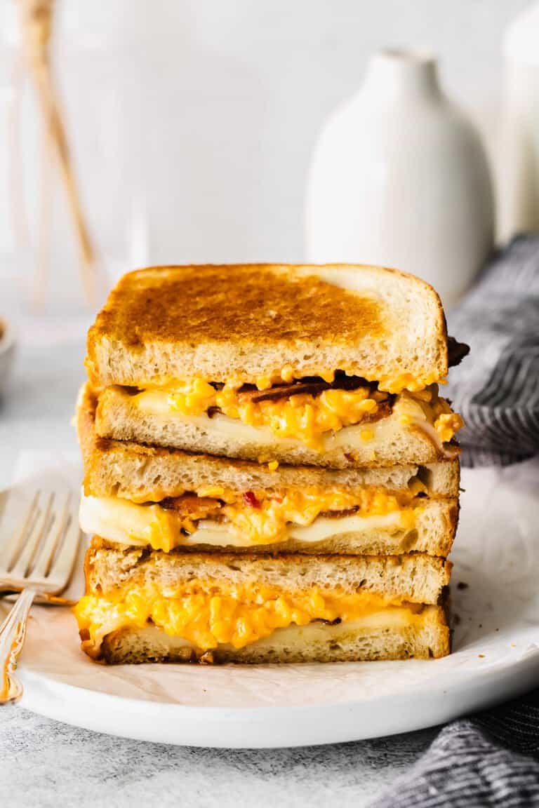Fancy Grilled Cheese (w/ pimento cheese dip) - The Cheese Knees