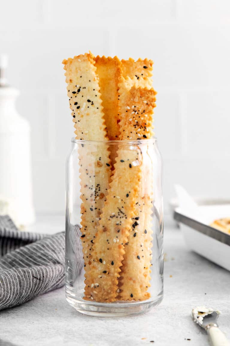 Homemade Cheese Crackers - The Cheese Knees