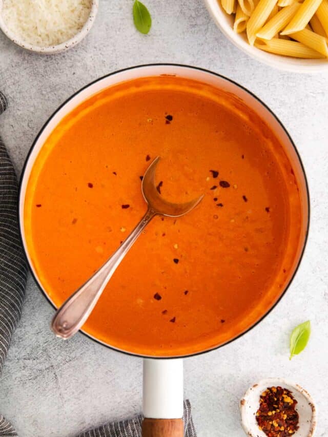 Vodka Sauce Recipe - Cheese Knees 🧀