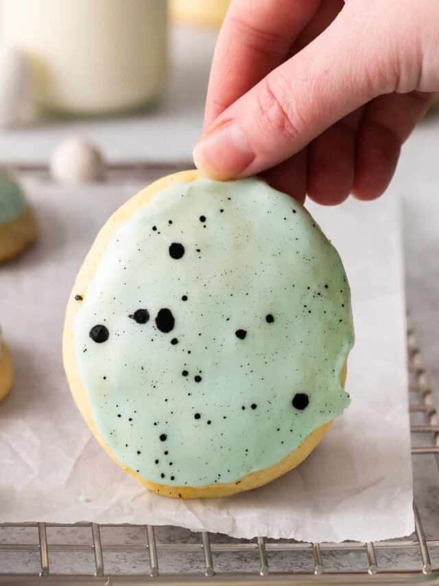 Easter Egg Lemon Ricotta Cookies - Cheese Knees